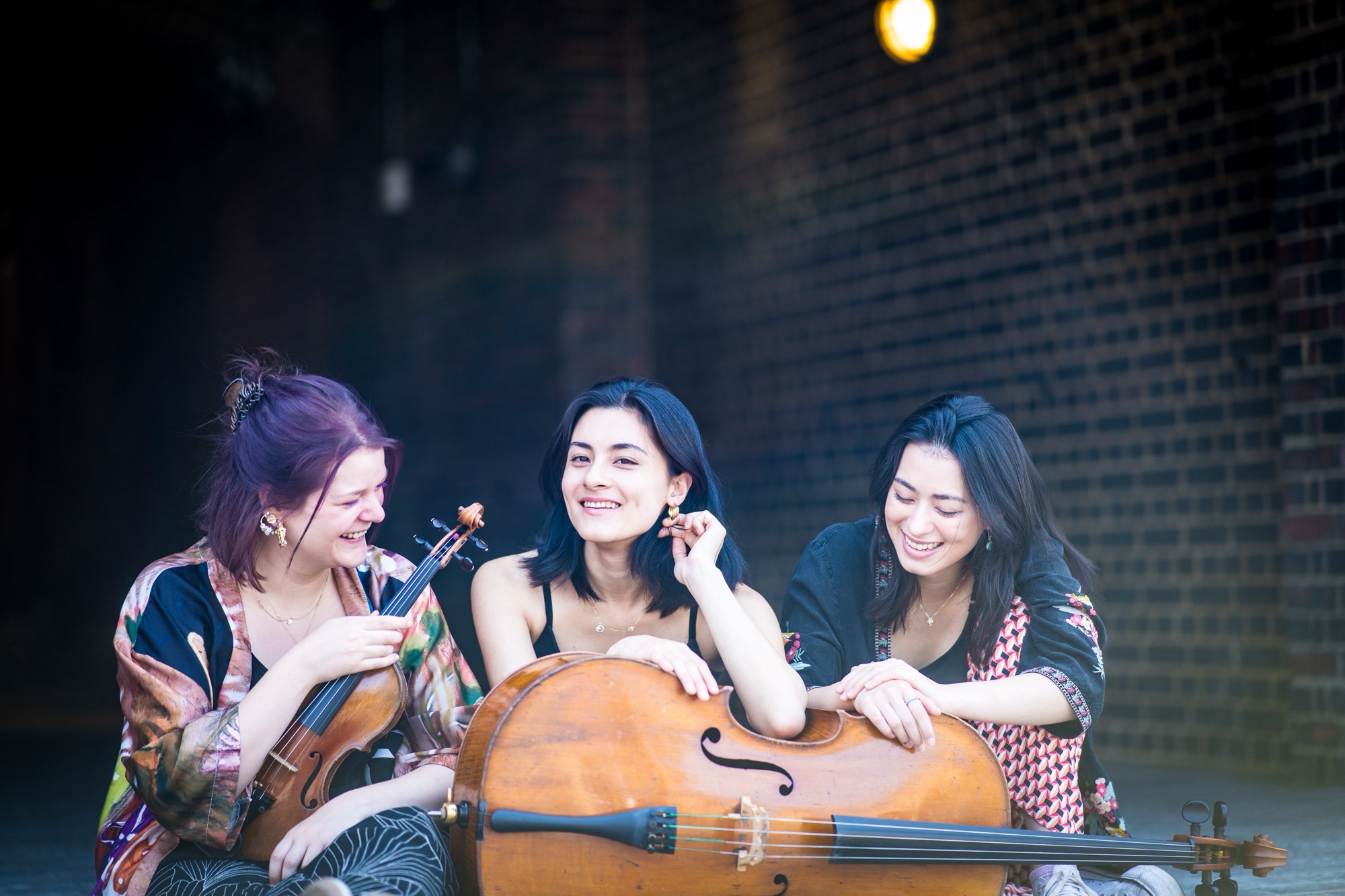 Gallery – ASTATINE TRIO